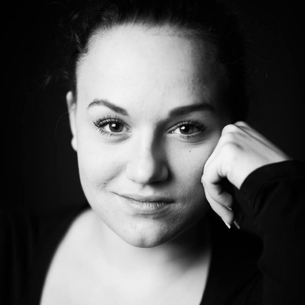 Das sagt unsere Regie Elena Kristin Boecken über das 2.0: - Das Theaterbüro